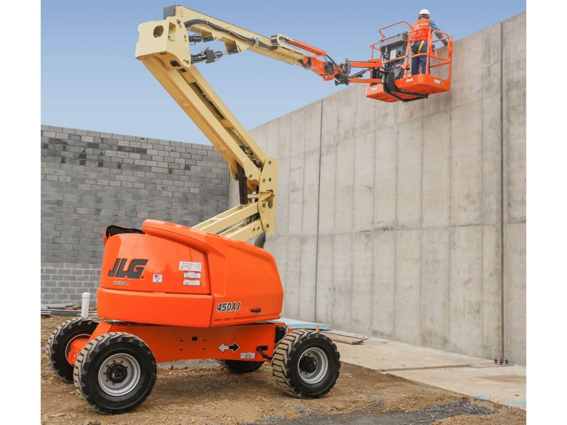 JLG 450AJ 45′ Manlift • Waterloo Heavy Equipment